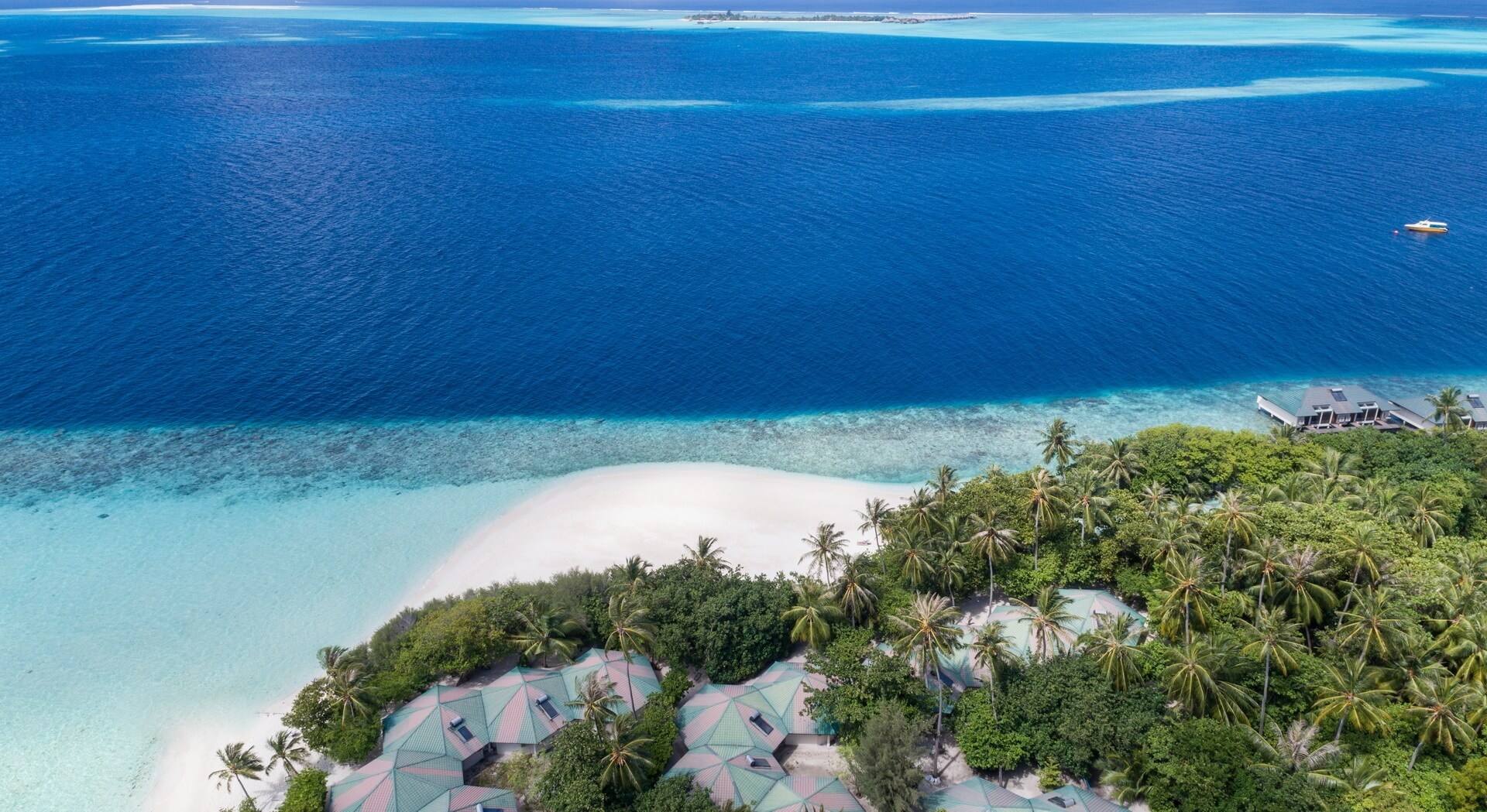 Embudu Village Maldives | Diving World Duikvakanties